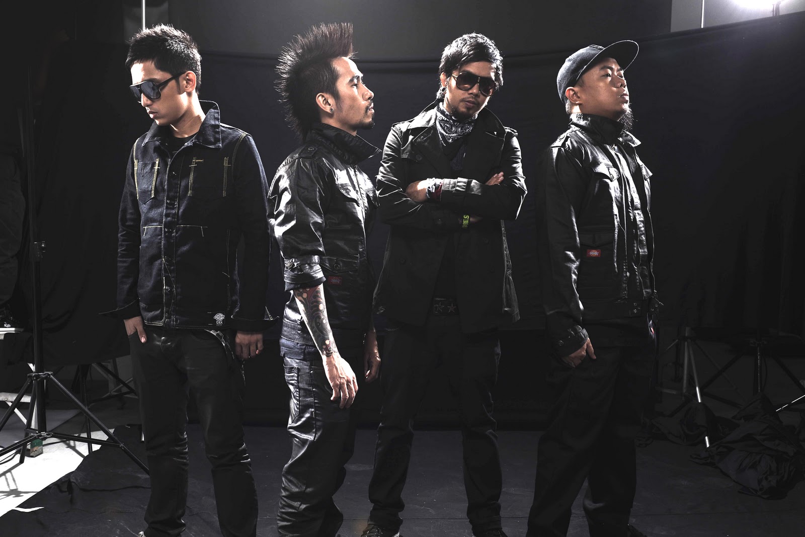 Performance (#1009994) - HD Wallpaper & Backgrounds Download