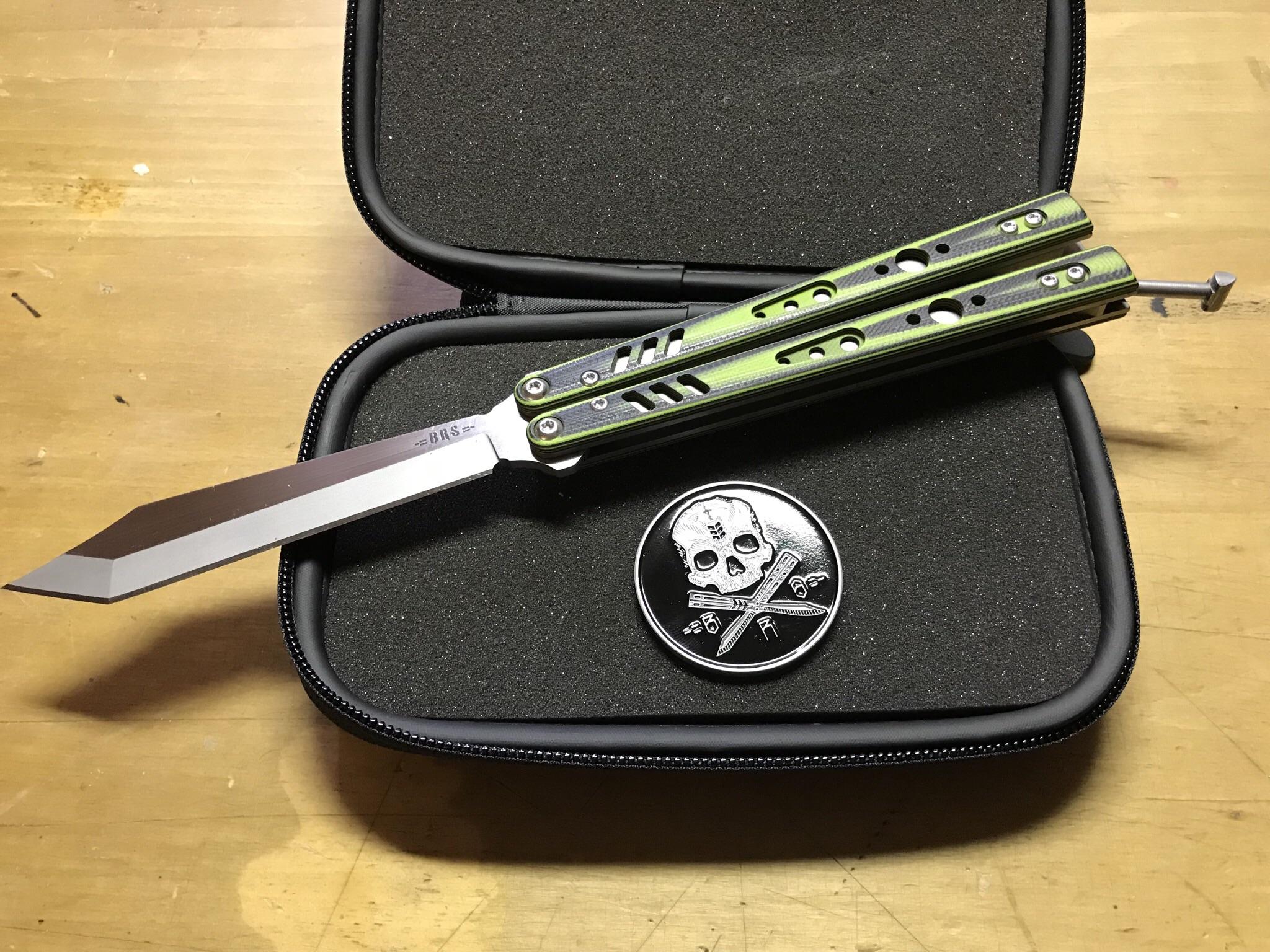 Balisong - Everyday Carry (#1013629) - HD Wallpaper & Backgrounds Download