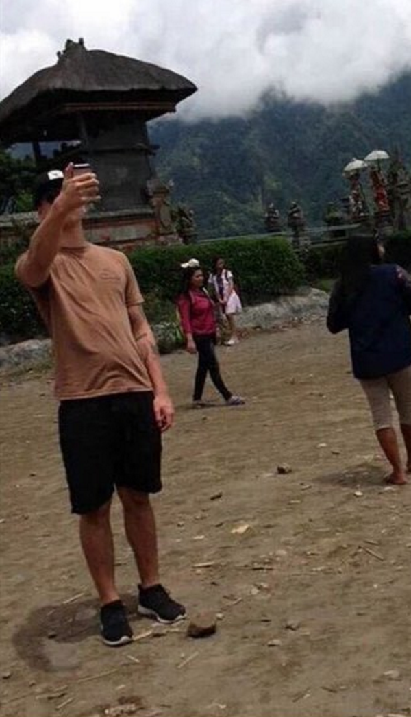 Download Calum Hood Images Calum In Bali Hd Wallpaper And Background ...