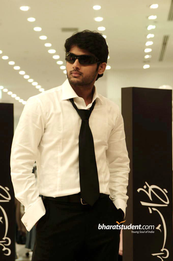 Nitin - Nitin Reddy (#1162700) - HD Wallpaper & Backgrounds Download