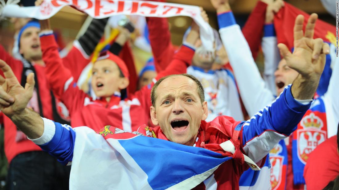 Serbia Fans World Cup (#1187326) - HD Wallpaper & Backgrounds Download