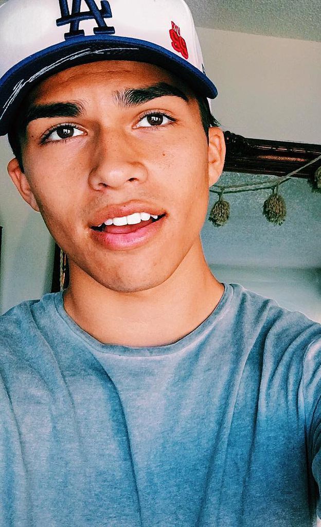 Deshaun Clarke (#1194745) - HD Wallpaper & Backgrounds Download