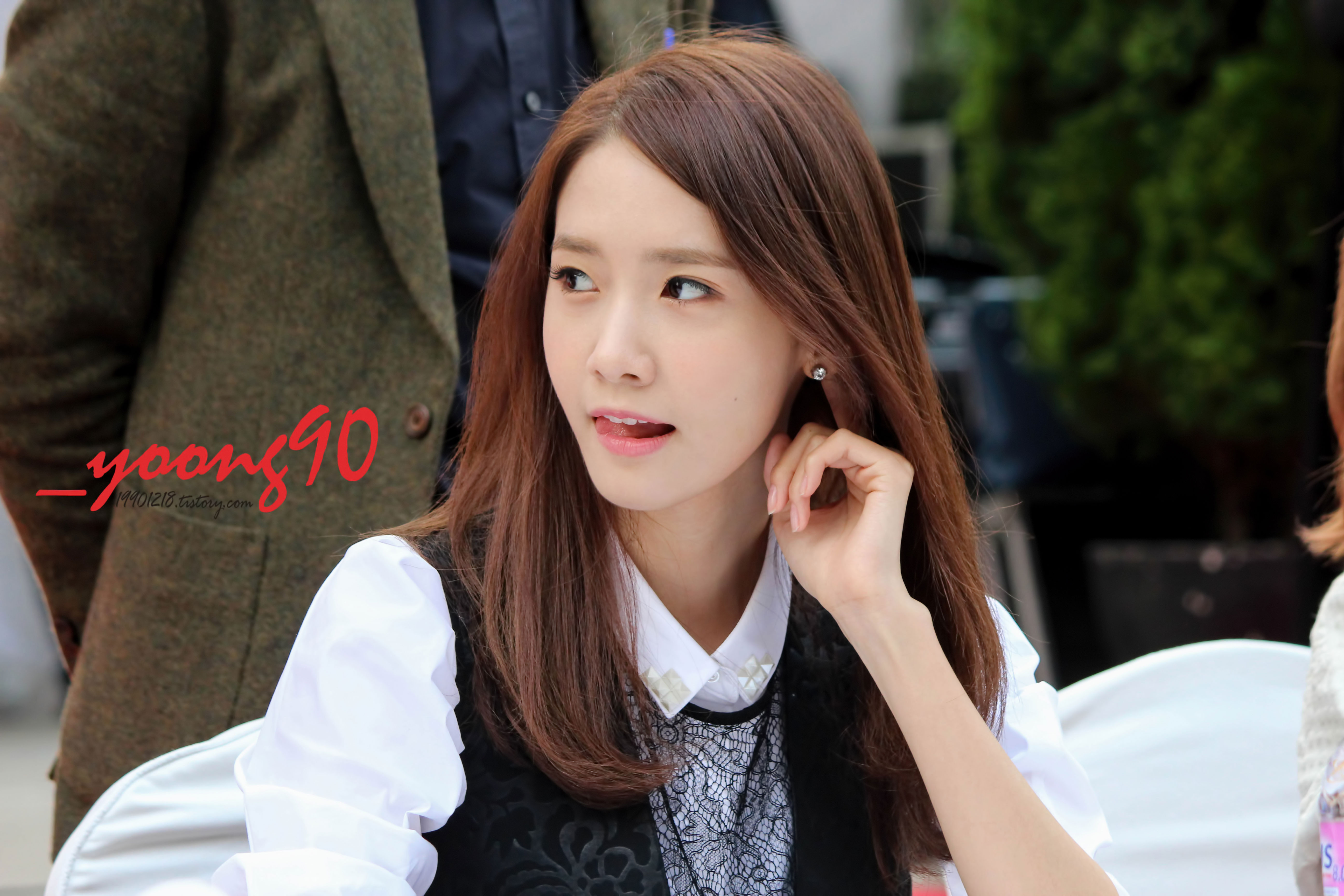 Girls Generation Yoona Wallpaper Phone (#1321884) - HD Wallpaper & Backgrounds Download