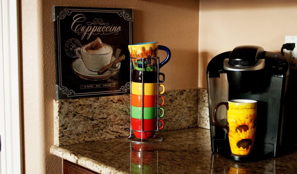 How To Decorate A Coffee Themed Kitchen - Kitchen (#1360076) - HD ...