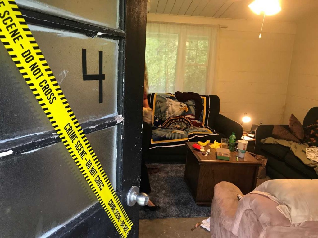 Den (#1463053) - HD Wallpaper & Backgrounds Download