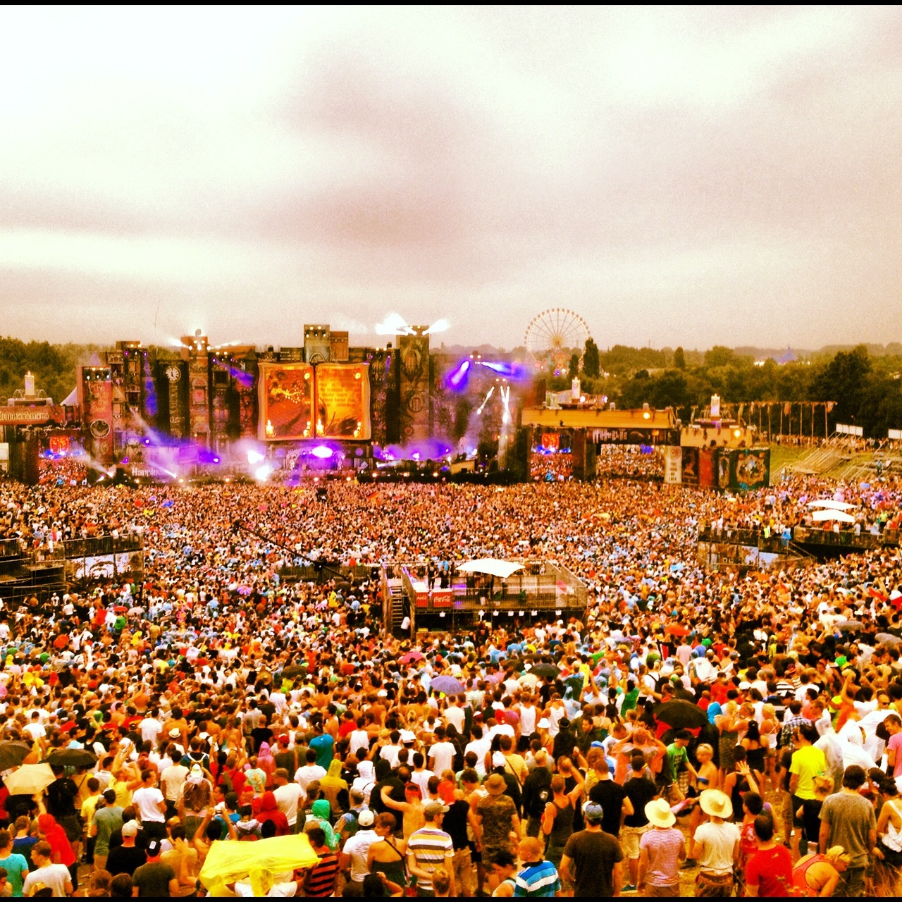 Tomorrowland - Narnia Rave (#1508921) - HD Wallpaper & Backgrounds Download