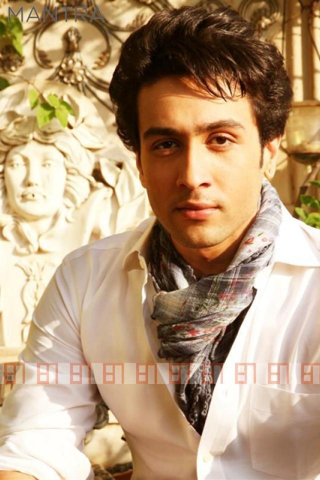 Download Wallpaper Adhyayan Suman - Gentleman (#1587014) - HD Wallpaper ...