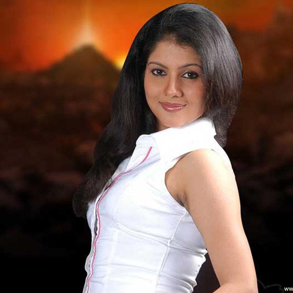 More Wallpapers Of Payal Sarkar - Photo Shoot (#1598017) - HD Wallpaper & Backgrounds Download