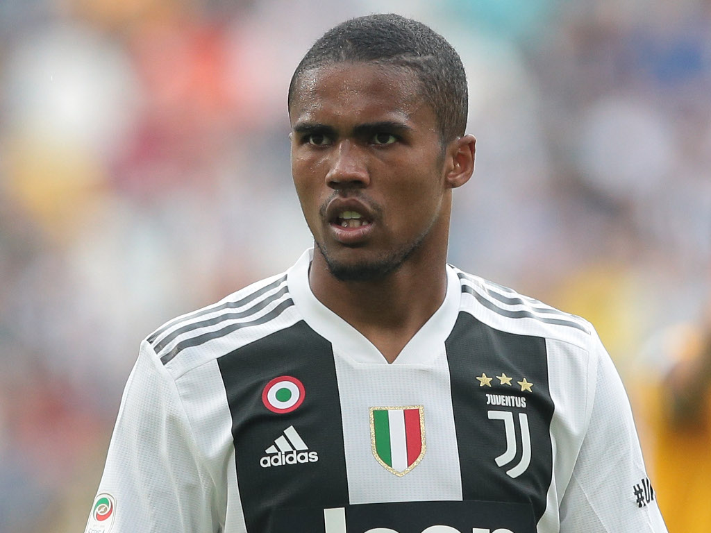 Douglas Costa (#1704525) - HD Wallpaper & Backgrounds Download