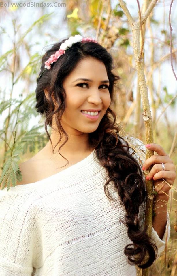 Alisha Singh Hd Wallpaper - Photo Shoot (#1780669) - HD Wallpaper ...