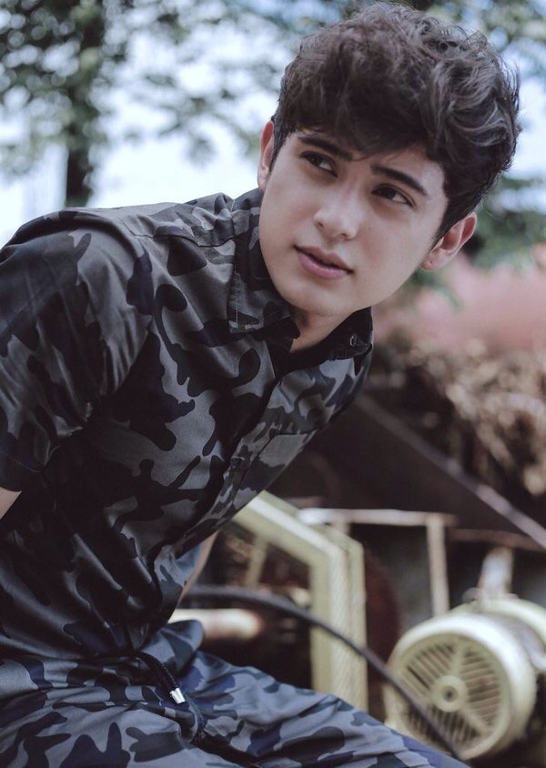 Ari - James Reid (#1781123) - HD Wallpaper & Backgrounds Download