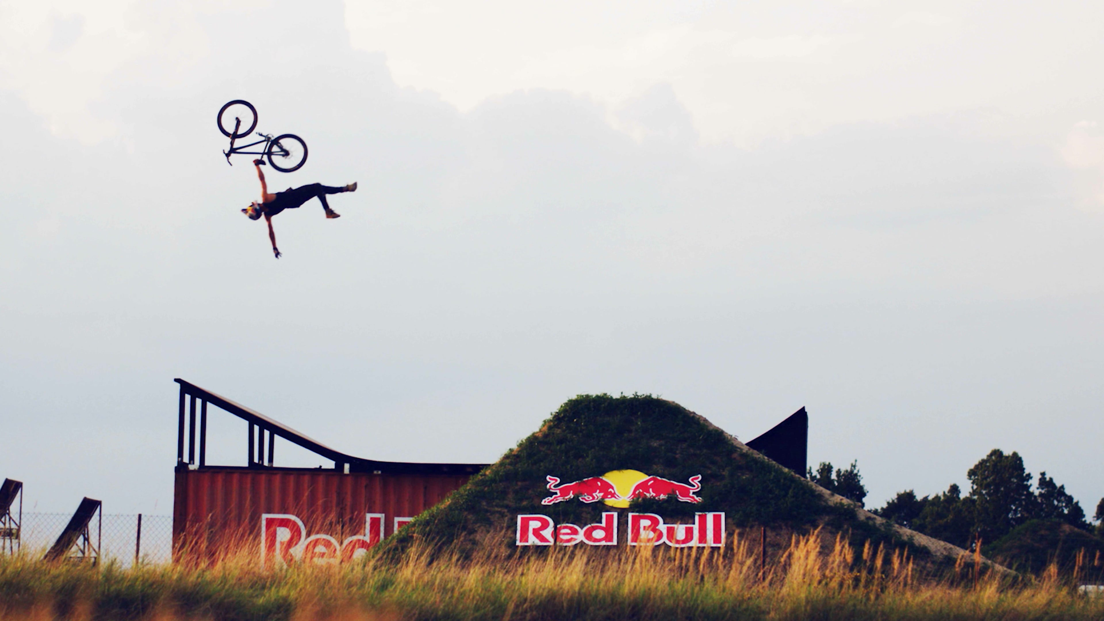The First Ever Backflip Superman One Hand Seatgrab - Szymon Godziek ...