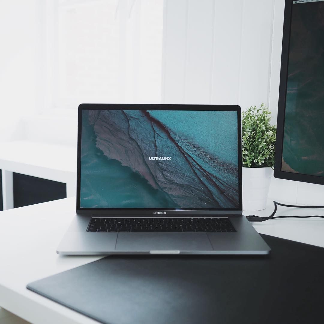 Wallpaper From Ultralinx - Netbook (#1794470) - HD Wallpaper ...