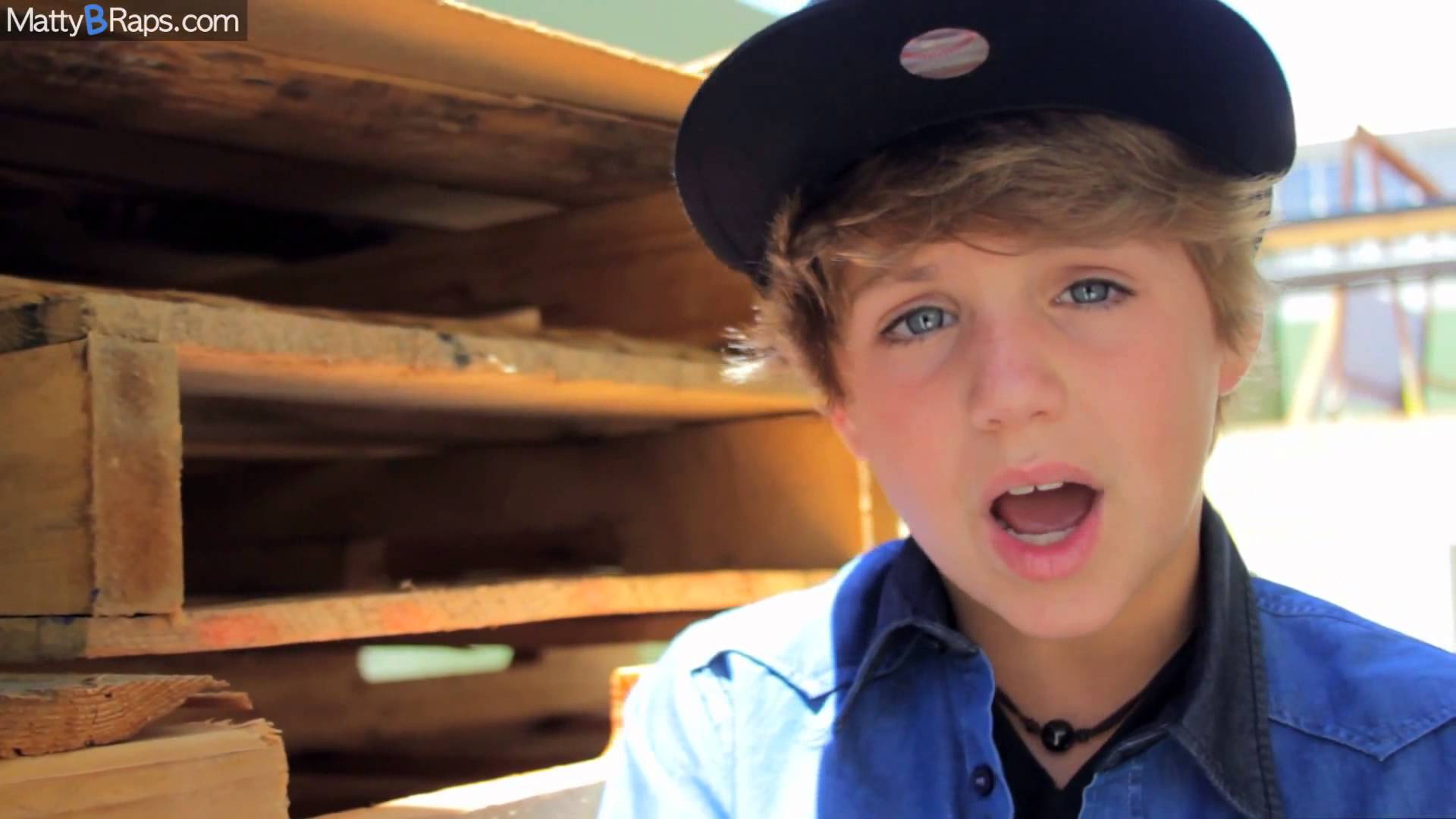 Mattybraps My First Girlfriend (#191788) - HD Wallpaper & Backgrounds ...