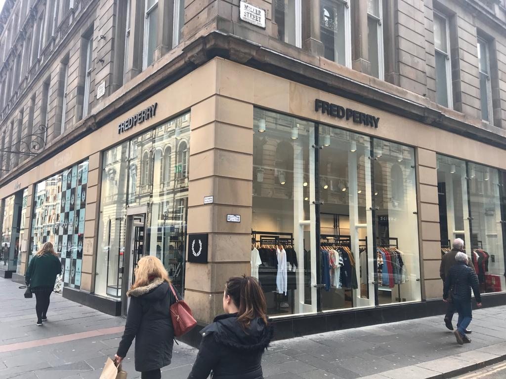 Savills/fred Perry - Commercial Building (#1973467) - HD Wallpaper ...