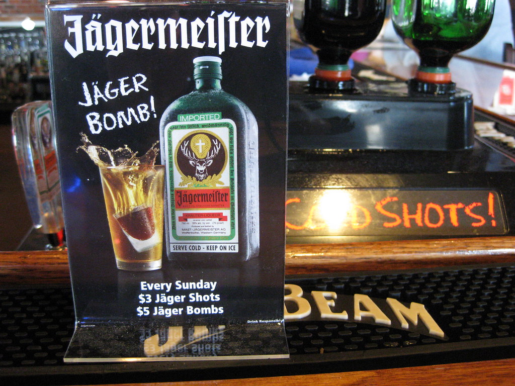 Jagermeister With Beer (#2065993) - HD Wallpaper & Backgrounds Download