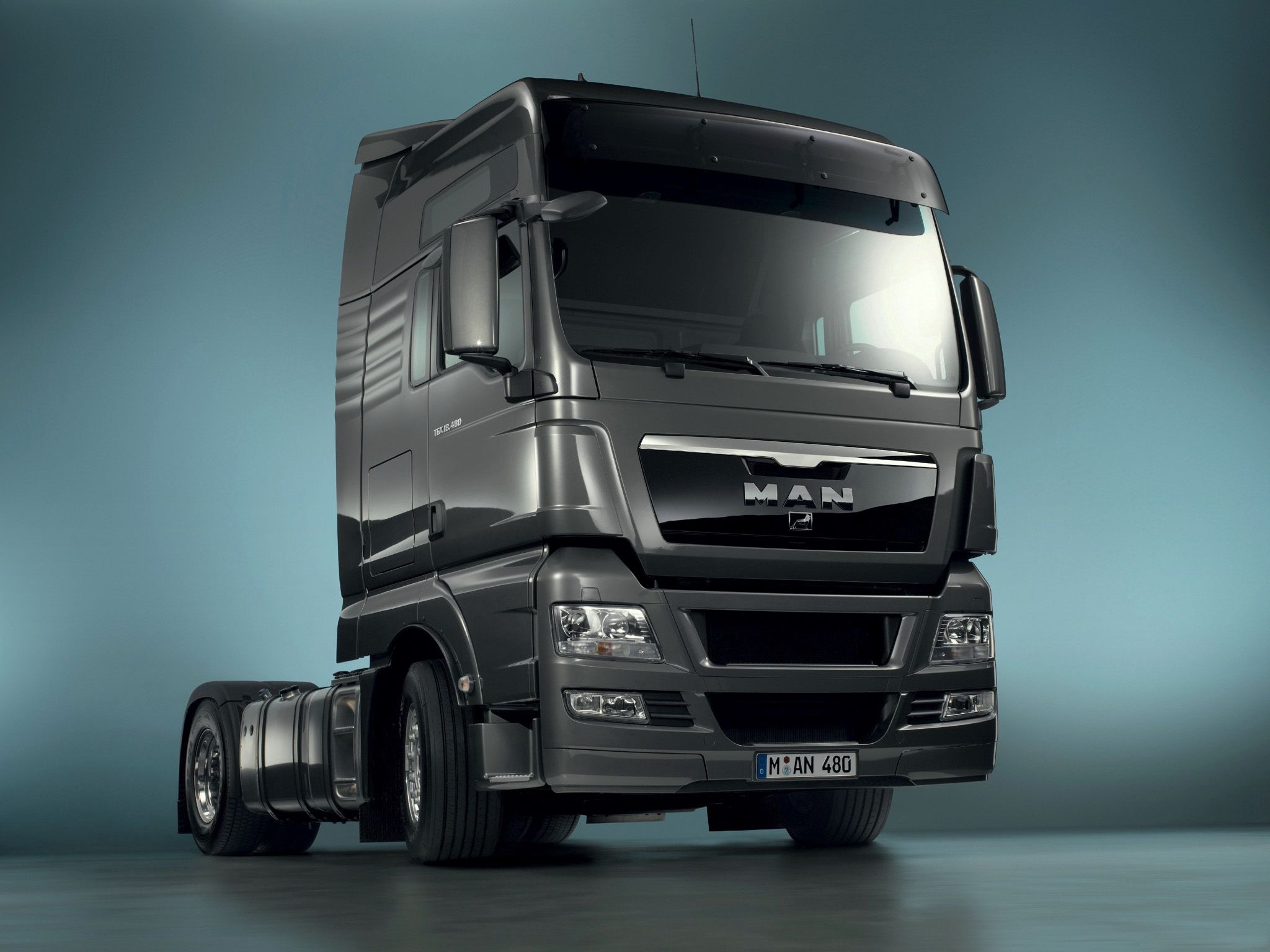 Download Wallpaper Truck Man, 2048x1536, Man Tgx - Man Tgx (#2108090 ...