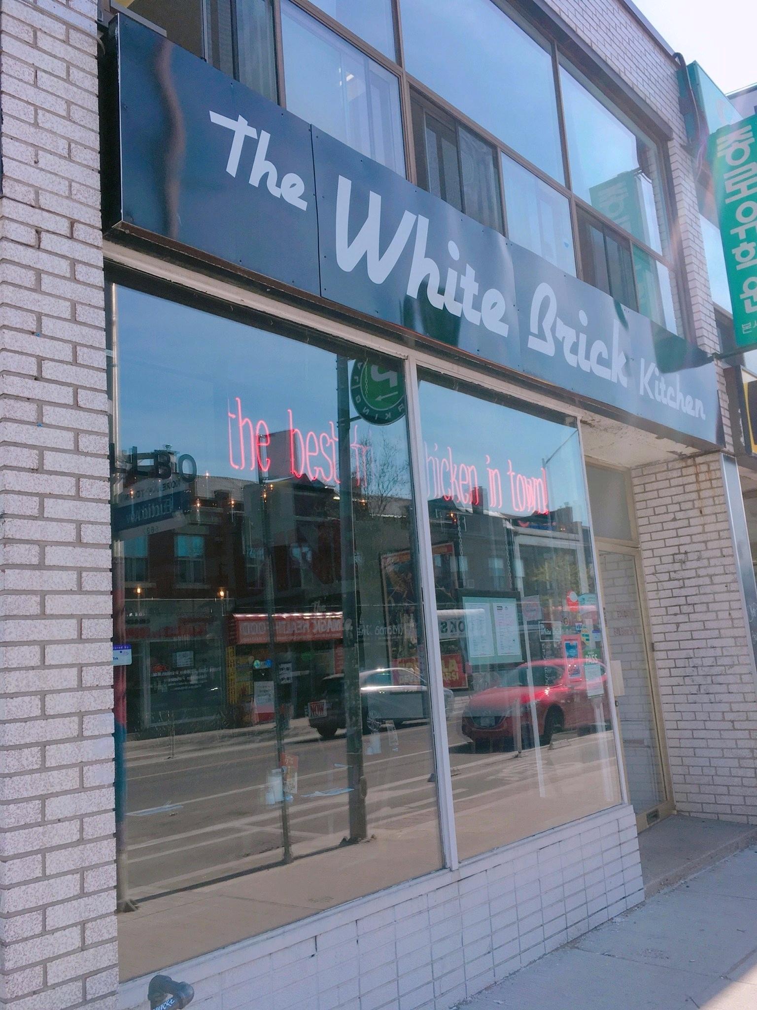 Commercial Building (#2244215) - HD Wallpaper & Backgrounds Download