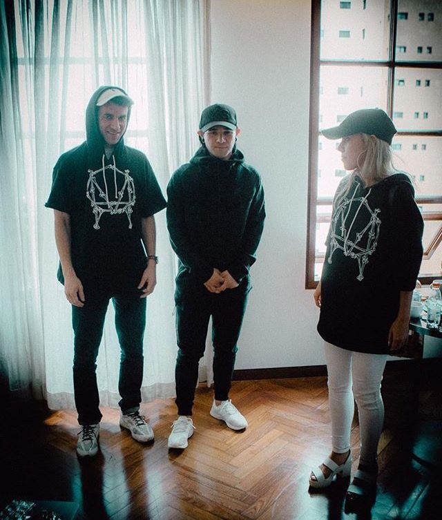 Fun (#2367637) - HD Wallpaper & Backgrounds Download