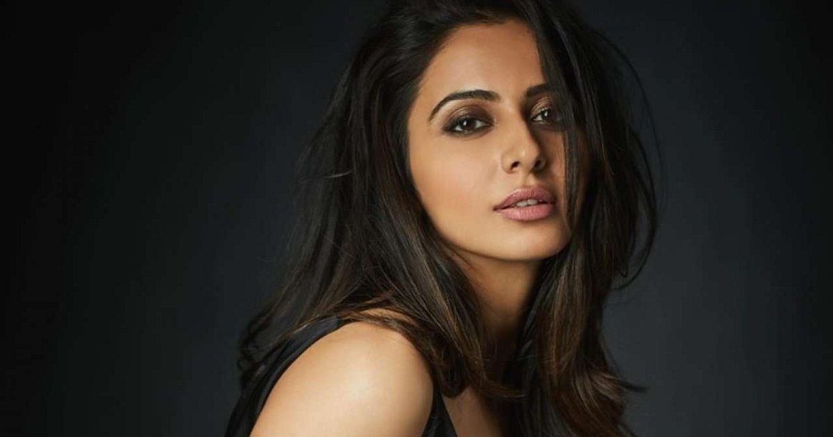 Madhavi Latha Sri Reddy (#2372754) - HD Wallpaper & Backgrounds Download