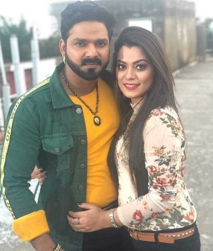 Pawan Singh Photo 2019 (#2448685) - HD Wallpaper & Backgrounds Download