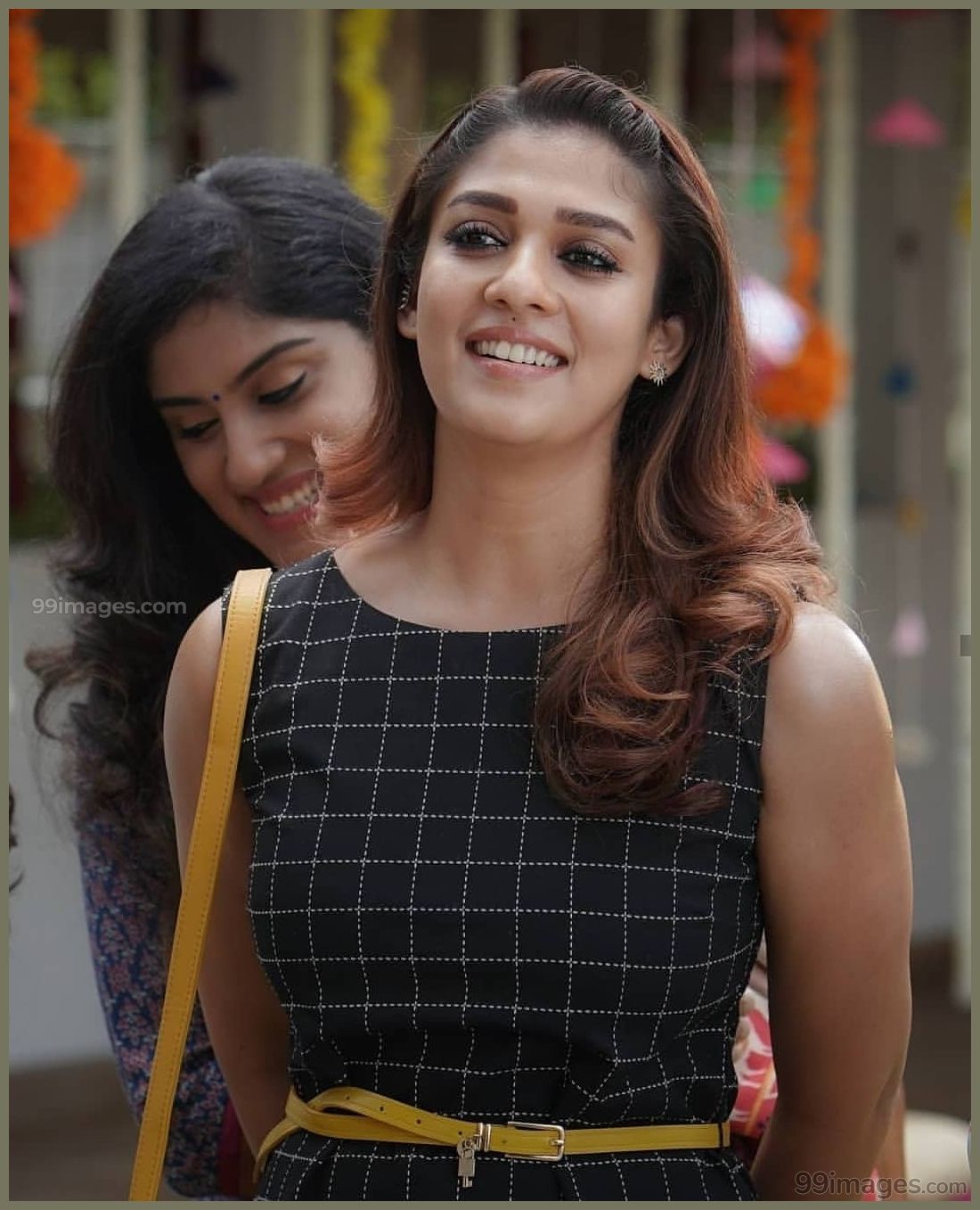 Nayanthara (#2472162) - HD Wallpaper & Backgrounds Download
