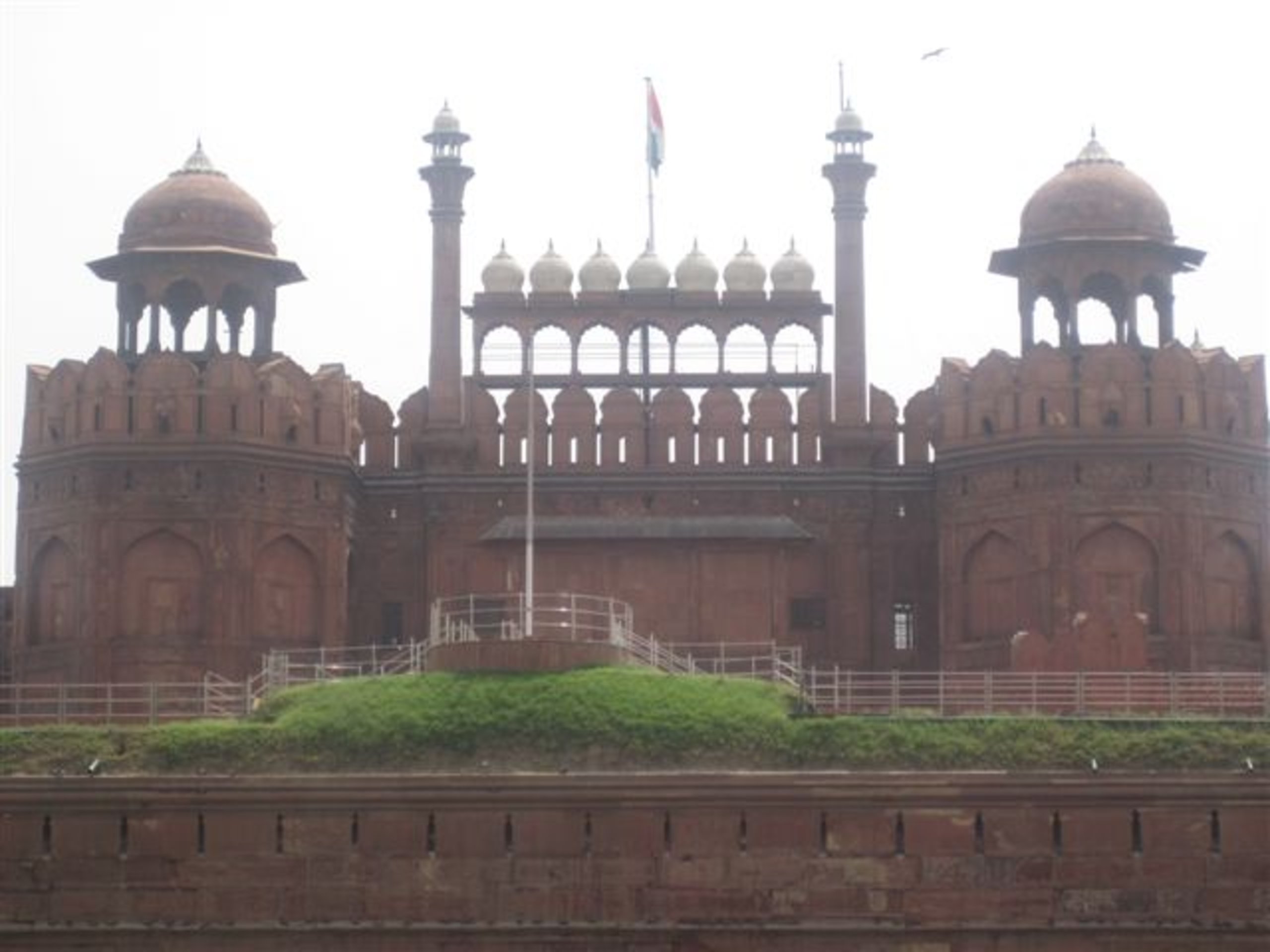 The Red Fort (#2538643) - HD Wallpaper & Backgrounds Download