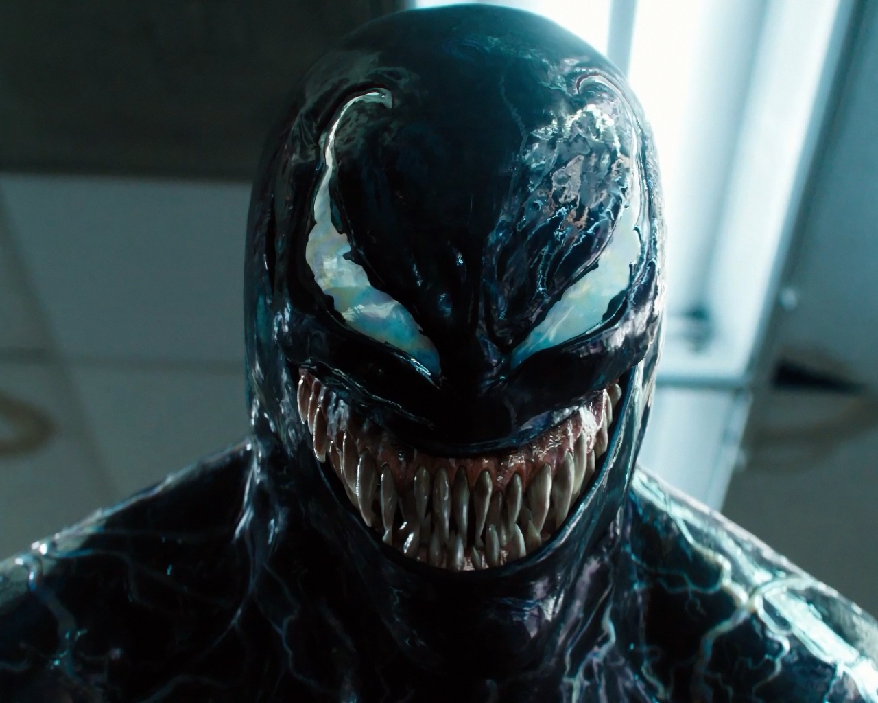 Venom Dc (#2906930) - HD Wallpaper & Backgrounds Download
