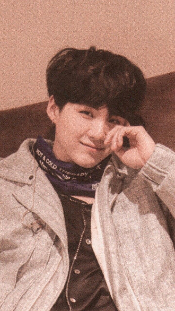 Yoongi Cute (#3038780) - HD Wallpaper & Backgrounds Download