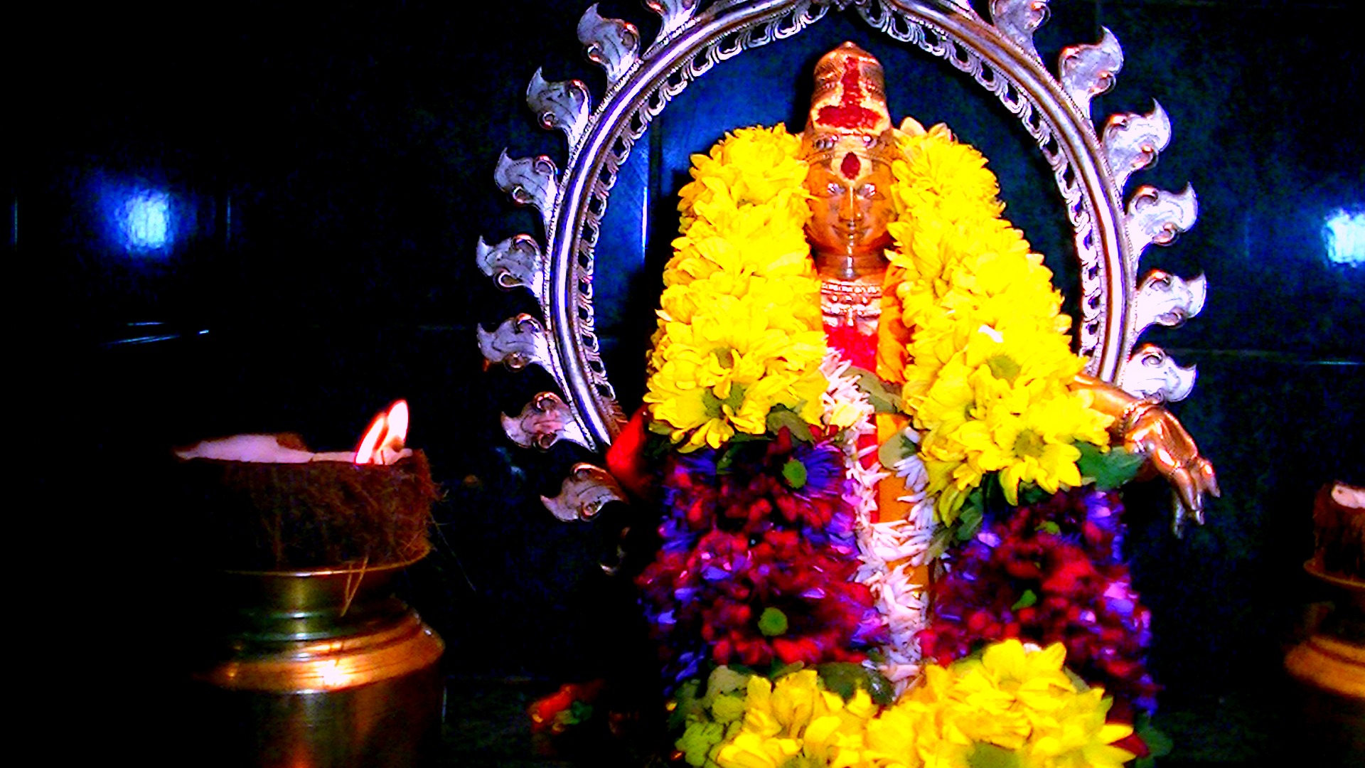 Ayyappa Temple Hd Images - Ayyappa Swamy Abhishekam Photos Hd (#3039649 ...