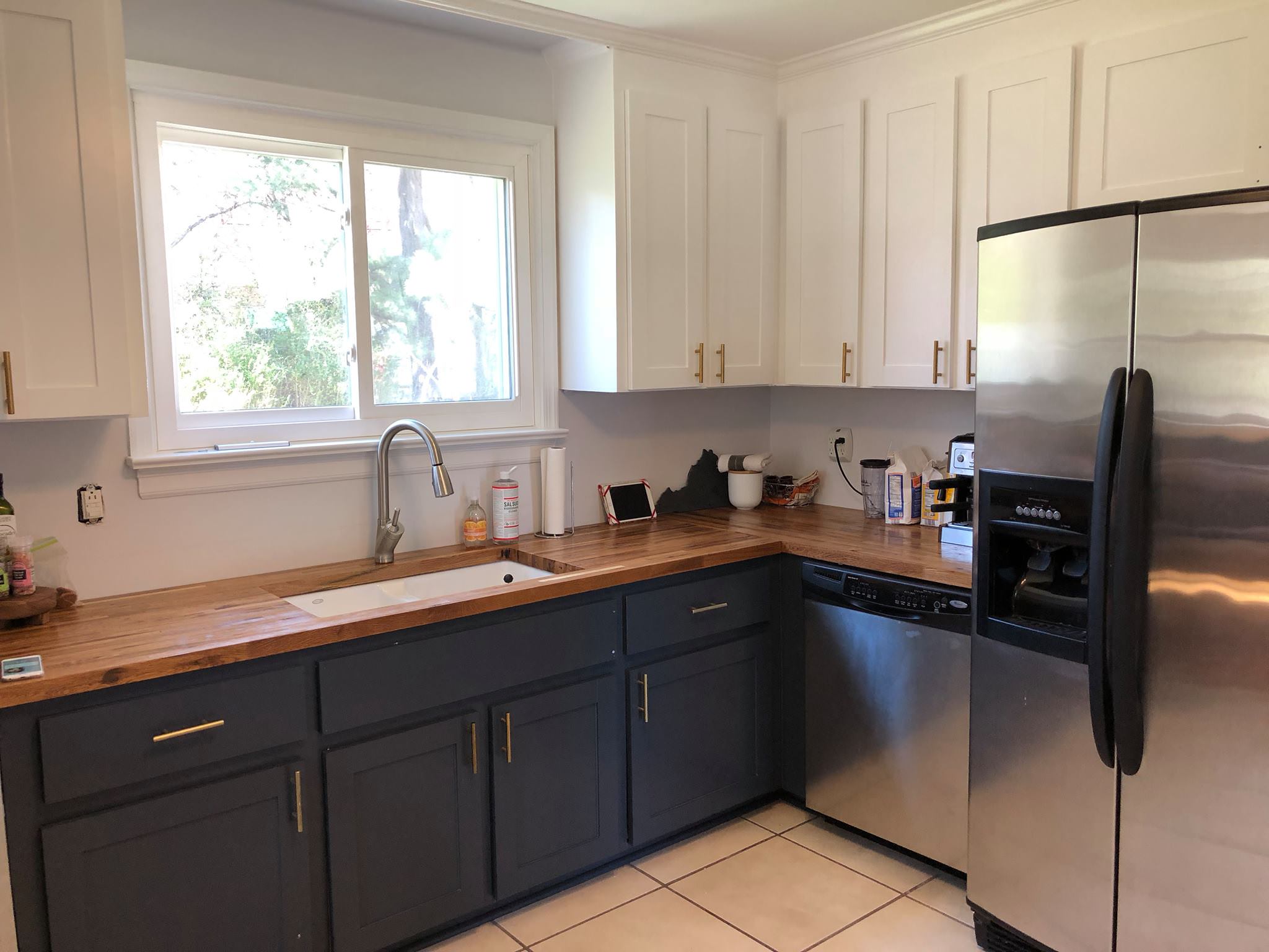 Tongue And Groove Wallpaper - Kitchen Cabinets With Grooves (#3072108 ...