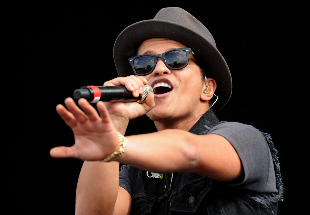 Bruno Mars Wallpaper Hd - Bruno Mars Real Teeth (#314836) - HD ...