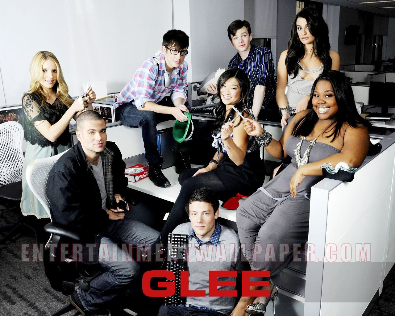 Glee Cast (#3228207) - HD Wallpaper & Backgrounds Download