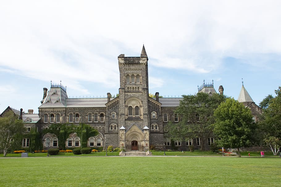 The University Of Toronto, U Of T, Campus, College, - Front Campus ...