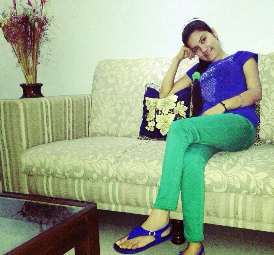 Punjabi Singer Kaur B Images , Wallpapers & Photos - Punjabi Singer ...