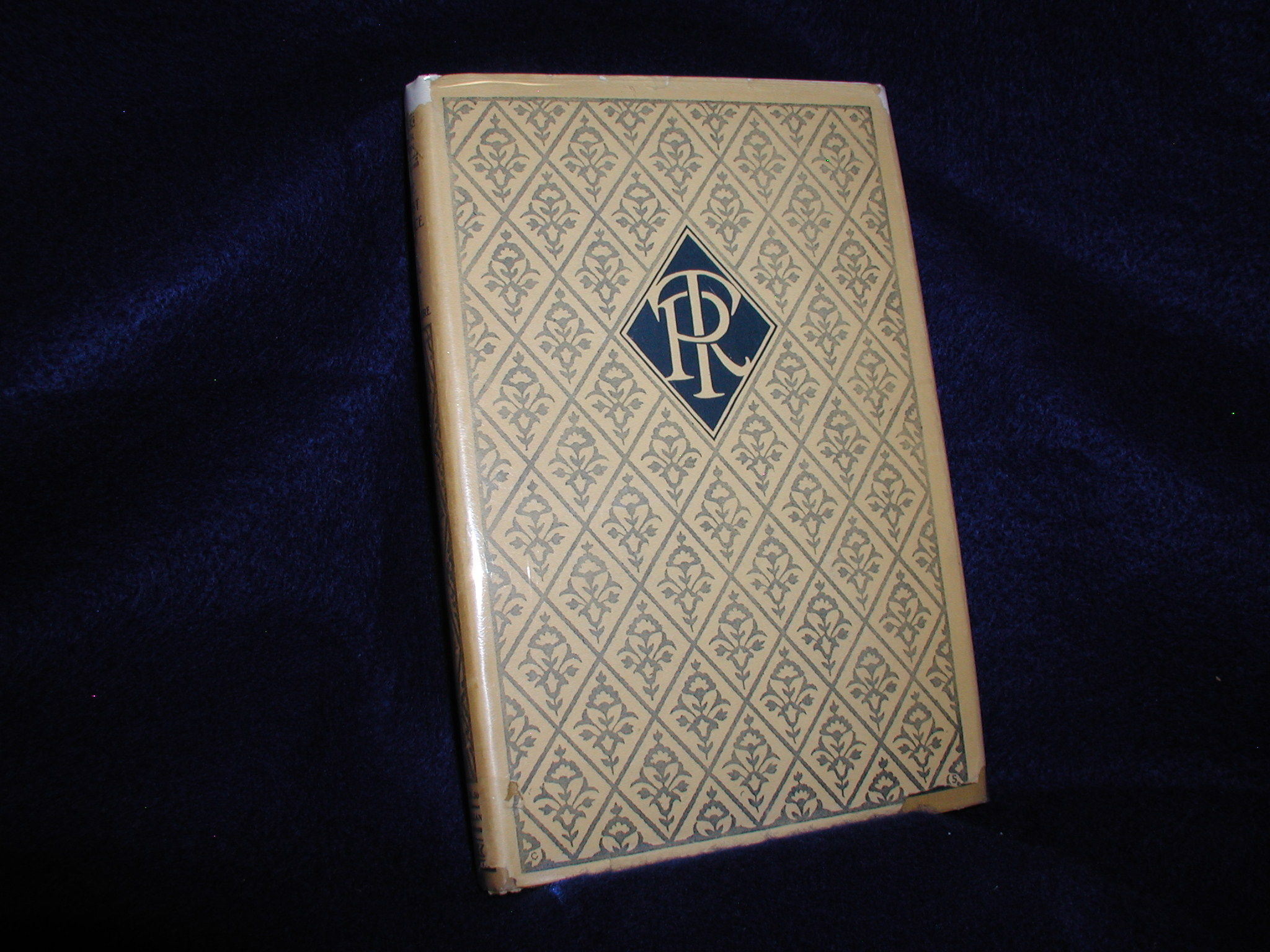 The Post Office - Triangle (#615990) - HD Wallpaper & Backgrounds Download