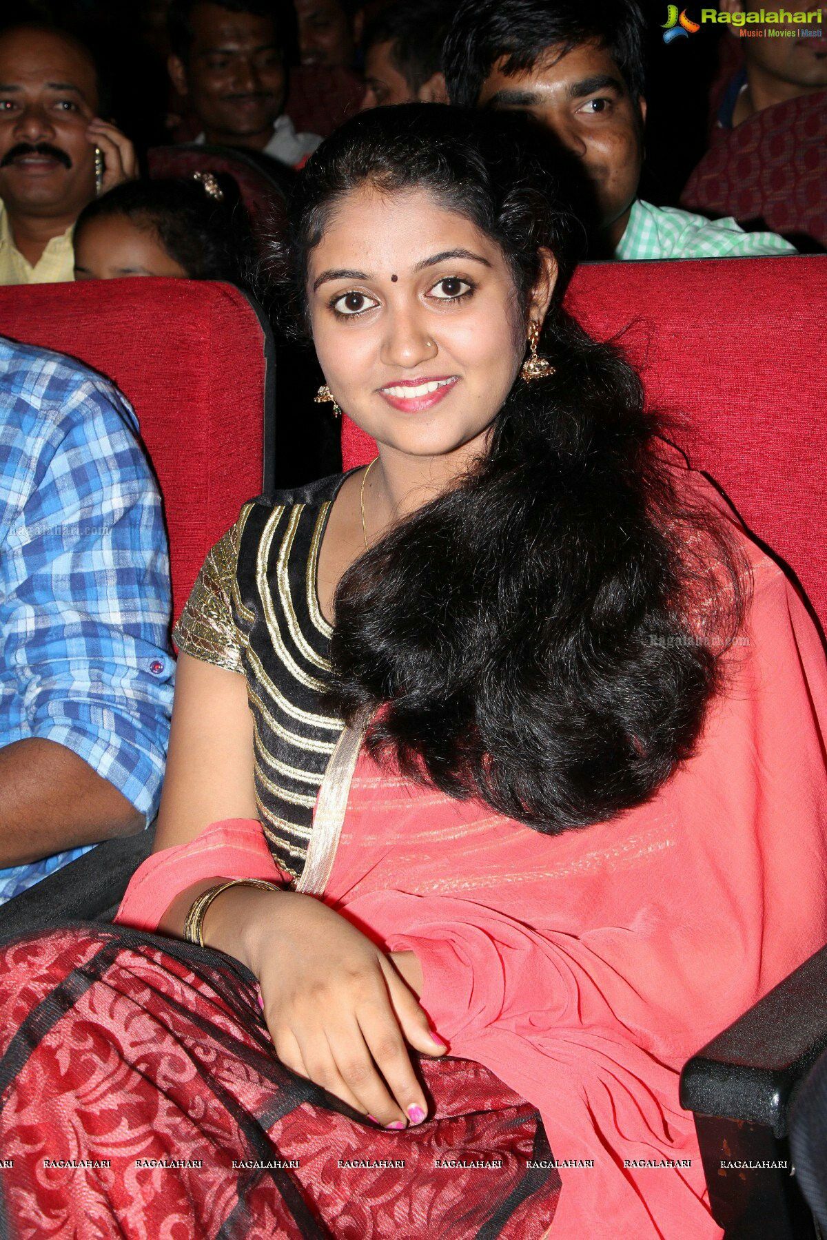 Rinku Rajguru Actress (#672750) - HD Wallpaper & Backgrounds Download