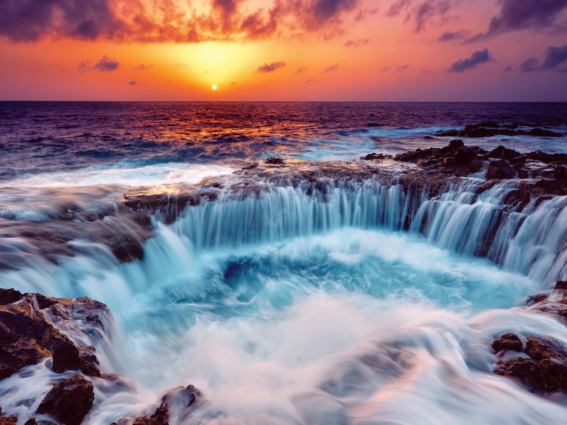Sunset Waterfall Ocean (#706623) - HD Wallpaper & Backgrounds Download
