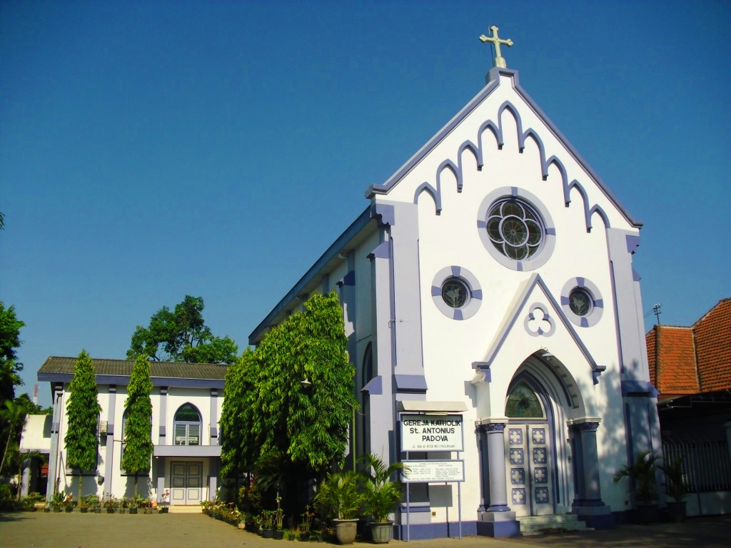 Gereja Katholik St - Gereja Jawa Timur (#728023) - HD Wallpaper ...