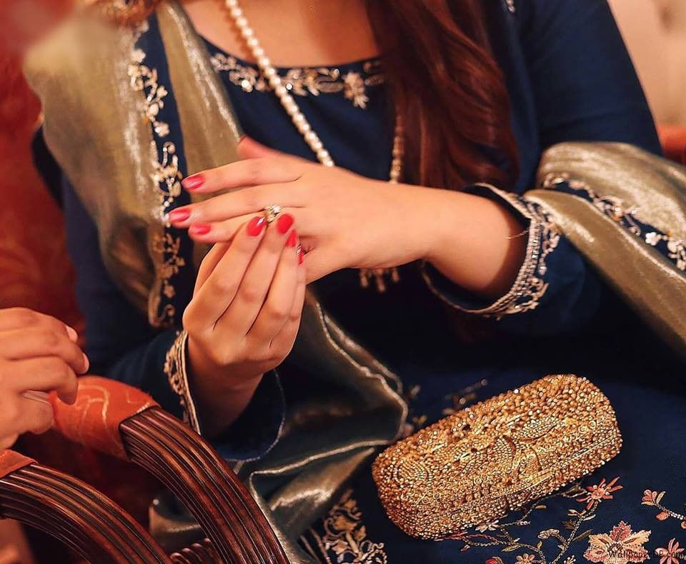 Image For Stylish And Latest Girls Dp For Facebook - Latest Dp Of Girls ...