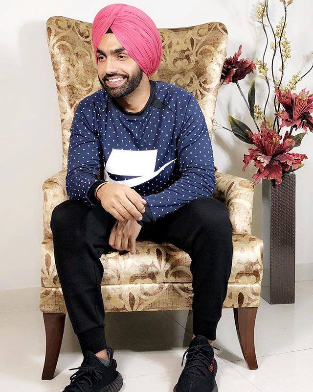 All Wallpapers Are Completely Free And Please Check - Sitting (#863360 ...