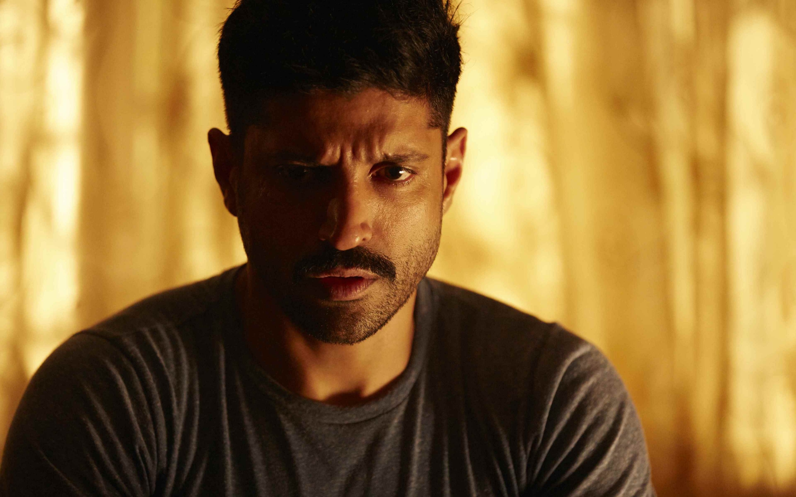 Farhan Akhtar As Daanish Ali In Wazir - Human (#952762) - HD Wallpaper ...